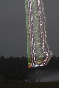 Incredible Photos Of Man-Made Lightning In Florida • Lazer Horse