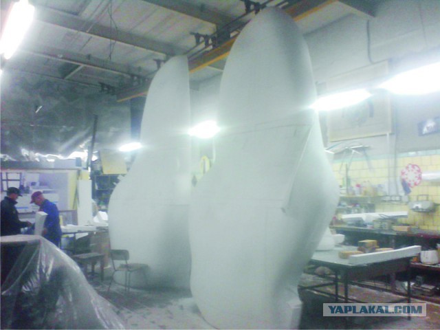 How To Make A Massive Tyrannosaurus Rex Head • Lazer Horse